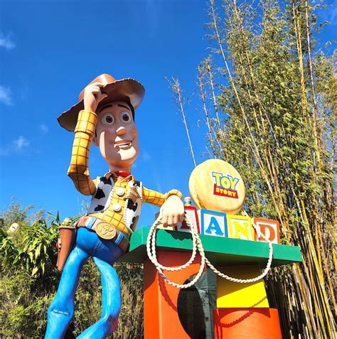Cuánto cuesta viajar a Disney World en 2024 Mundukos