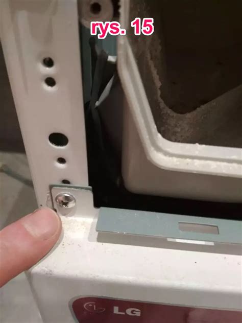 Wymiana filtra odprowadzającego wodę w pralce LG instrukcja krok po
