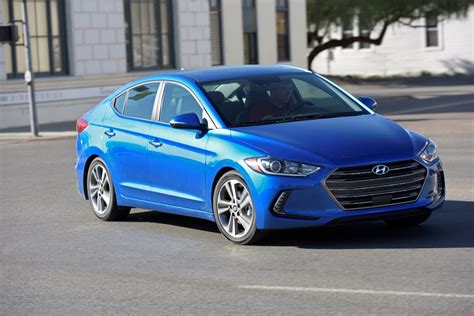 2017 Hyundai Elantra Review Autoevolution