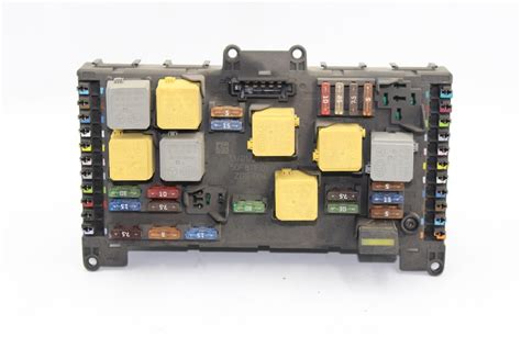 MB VITO W639 SKRZYNKA BEZPIECZENIKÓW MODUŁ SAM 11058466421
