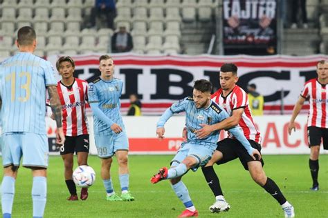 Cracovia Pogoń Szczecin Trzy minuty wielkich emocji na stadionie