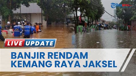 Pengendara Terjebak Macet Berjam Jam Di Jalan Kemang Raya Banjir