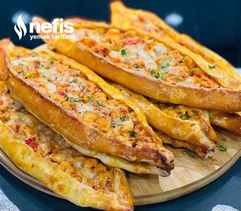 Tavuklu Pide Nefis Yemek Tarifleri 10341105