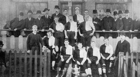 Manchester United Son Histoire On Twitter La Saison