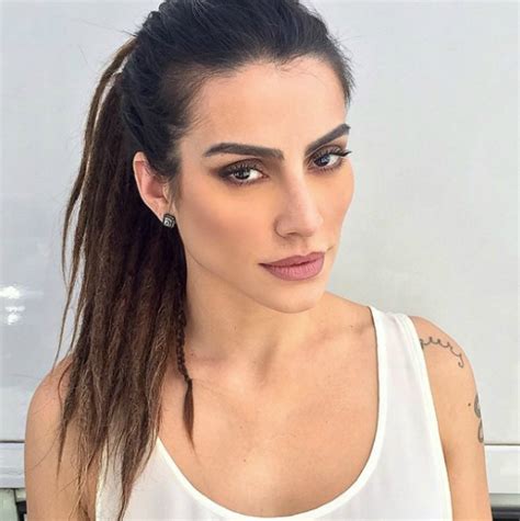 O Bvio Da Vida Cleo Pires Nua Em Frente As C Meras