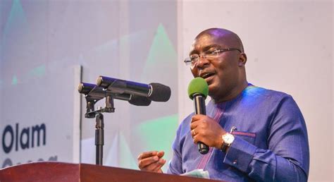 Bawumia Directs COCOBOD To Stop Fertilizer Import For Cocoa Farmers