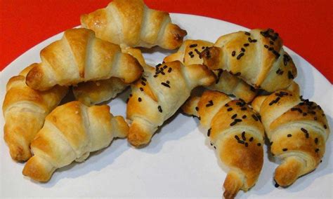Receta F Cil De Mini Croissants De Chocolate Sin Az Car Con Hojaldre