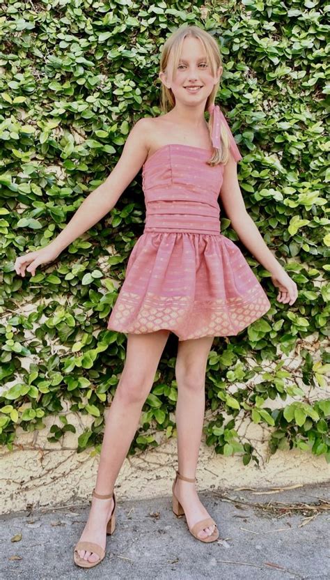 Sophisticated Pink And Gold Bubble Hem Skirt Party Dress For Tween And Young Teen Girls Dresses