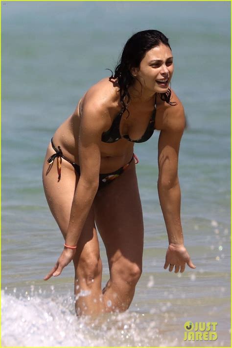 Morena Baccarin Puts Her Fit Bikini Body On Display On Vacation With