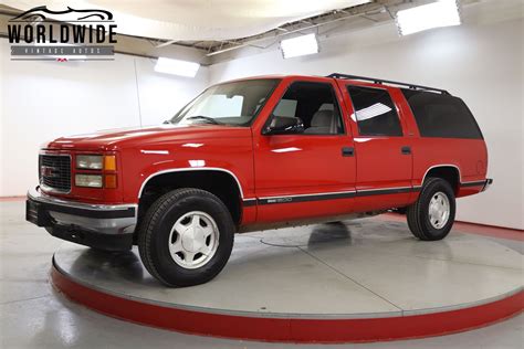1998 GMC Suburban Worldwide Vintage Autos