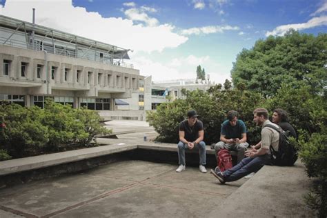 10 razones por las que la Universidad Rafael Landívar sigue siendo la