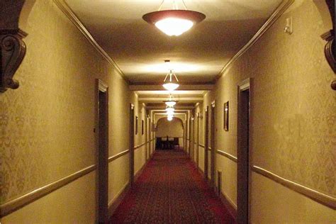 Ini Hotel Hotel Paling Angker Di Indonesia Salah Satunya Sering Muncul
