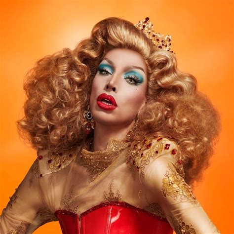 Ma Ma Queen Drag Queen Squirrels Friends