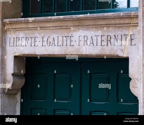 Liberte Egalite Fraternite France Fotograf As E Im Genes De Alta
