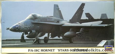 Hasegawa 1 72 F A 18C Hornet Stars Stripes US Navy VFA 146 Blue