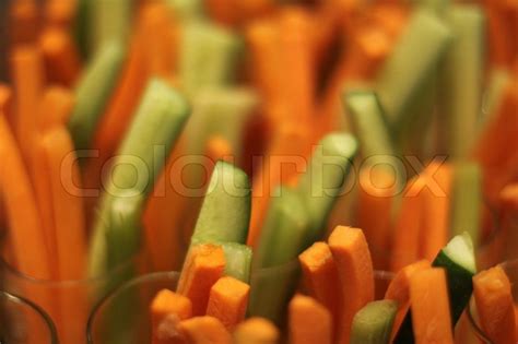 Stave Af Guler Dder Og Agurk I Glas Stock Foto Colourbox