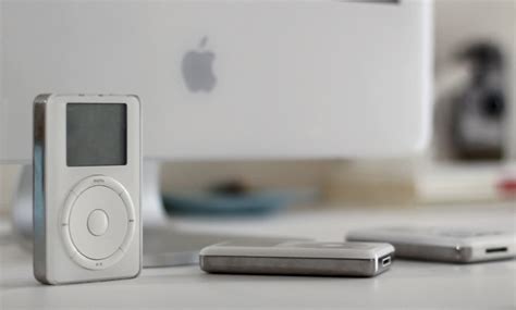 En un día como hoy hace 16 años Apple presentó oficialmente el iPod