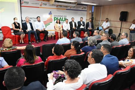 Reajuste dos Servidores Governo convoca reunião para discutir aumento