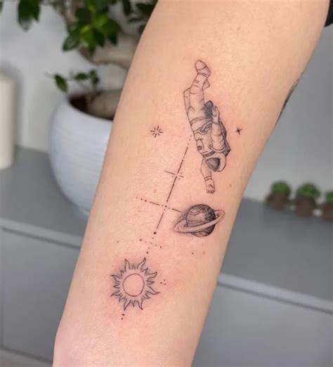 48 Spectacular Saturn Tattoo Ideas To Feel Glorious