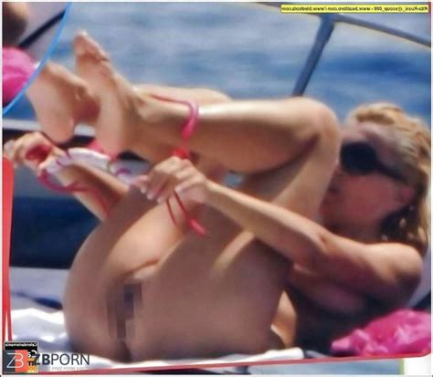 Rita Wilson Nude XXGASM