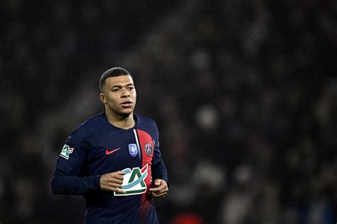 Paris Saint Germain x Lille veja prováveis escalações e onde assistir