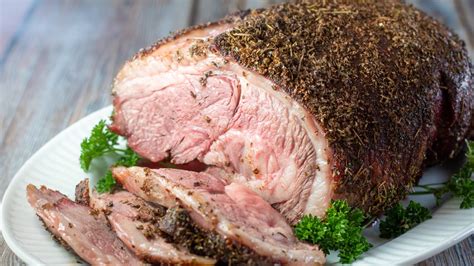 Best Smoked Boneless Leg Of Lamb Easy Flavor Packed Recipe
