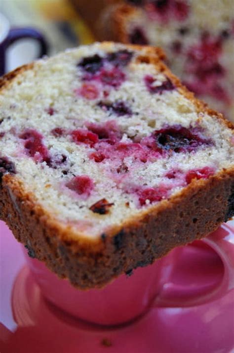 Recette De Cake Aux Fruits Rouges La Recette Facile