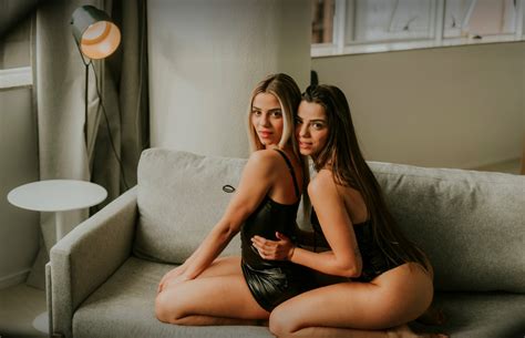 Key Alves E Irmã Gêmea Peladas Onlyfans Caiu Na Net Capetinhas