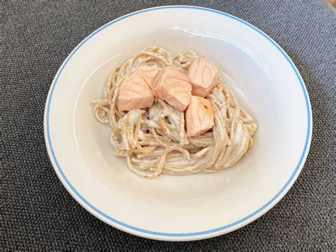 Spaghetti mit Lachs Frischkäse Sauce Rezept