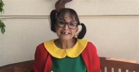 Eterna Chiquinha do Chaves atriz surge de biquíni aos 70 anos