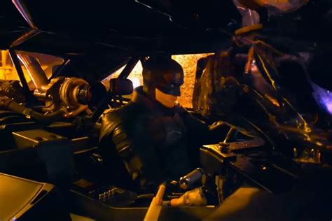Adegan Kejar Kejaran Mobil Dalam Film The Batman Ternyata Pengerjaannya