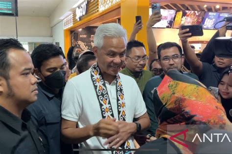 Ganjar Pranowo Lanjutkan Kampanye Ke Balikpapan ANTARA News Banten