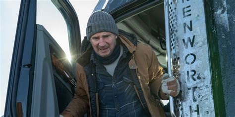 Ice Road un film avec Liam Neeson en héros d une mission suicide dans