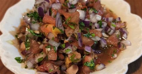 Pebre con cebolla morada Receta de Julieta Luján Cookpad