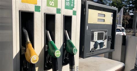 Prix Des Carburants Remise De 30 Centimes Deuro En Septembre Et