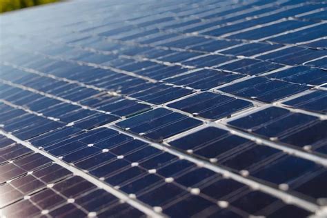 Panneaux Solaires Monocristallin Vs Polycristallin