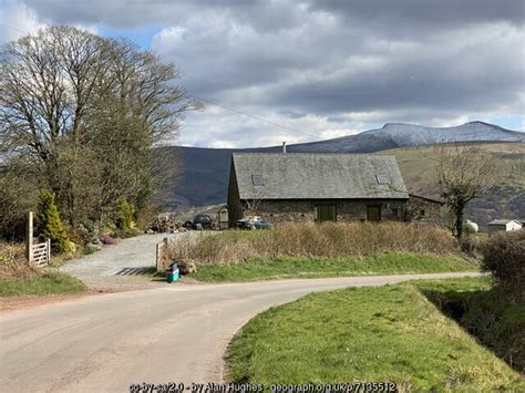 Ty Newydd Farm Alan Hughes Cc By Sa Geograph Britain And Ireland