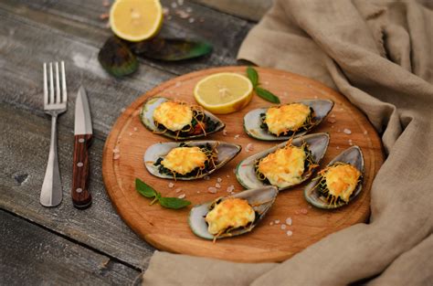 Recette moules gratinées aux épinards Marie Claire