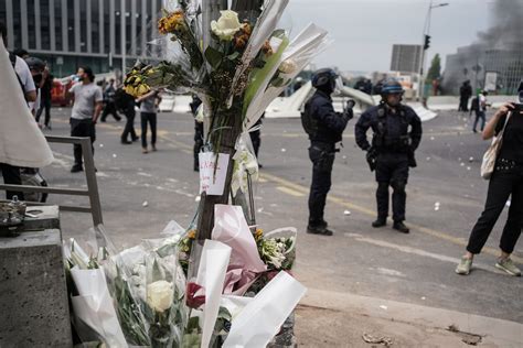 Mort De Nahel Le Policier Mis En Examen Pour Homicide Volontaire Et