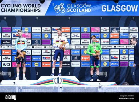 Glasgow Royaume Uni 06 août 2023 Le Belge Wout van Aert le