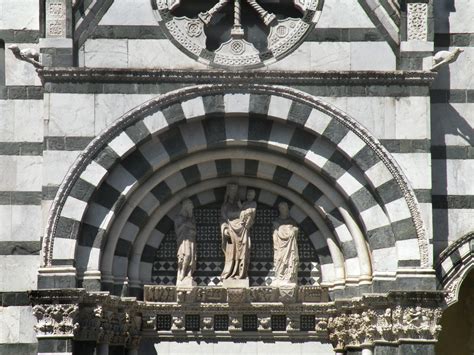 Battistero Lunetta Sul Portale Claudio Frizzoni Flickr