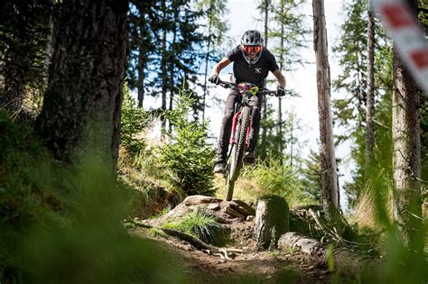 3 Länder Enduro Race Mountain Bike Holidays Mountainbike Urlaub