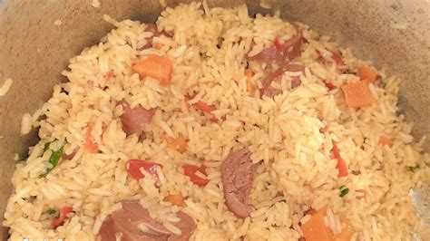 como fazer arroz na panela de pressão simples Arroz na panela de