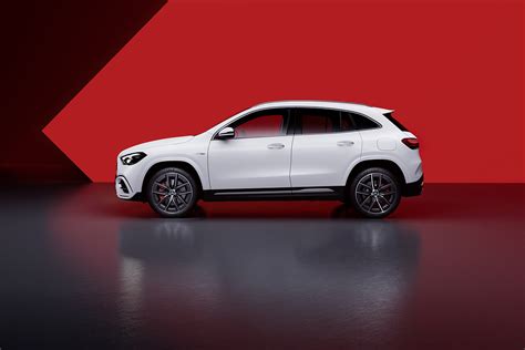 Facelifted 2024 Mercedes Benz GLA And AMG GLA Officially Debut