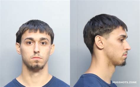 FARINAS LOUIS THOMAS 07 04 2023 Miami Dade County Mugshots Zone