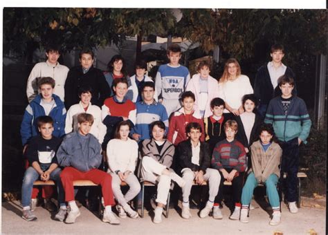 Photo de classe 5EME de 1987 Collège Paul Valéry Copains d avant