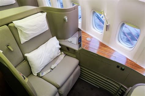 Cathay Pacific Business Class Er