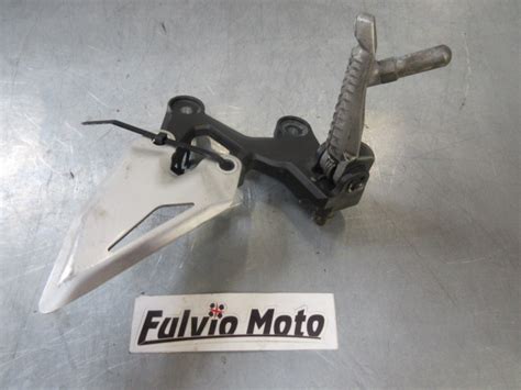 Platine Repose Pieds Avant Droite KAWASAKI NINJA 400 2019