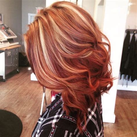 frisuren kurz bob frisur rote haare mit blonden strähnen Frisur