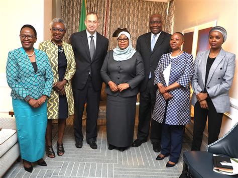 MAELEZO Rais Mhe Samia Suluhu Hassan Akutana Na Kuzungumza Na Rais